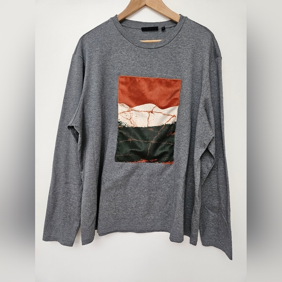 Murano | Shirts | Murano Long Sleeve Tee Color Gray With An Artistic ...
